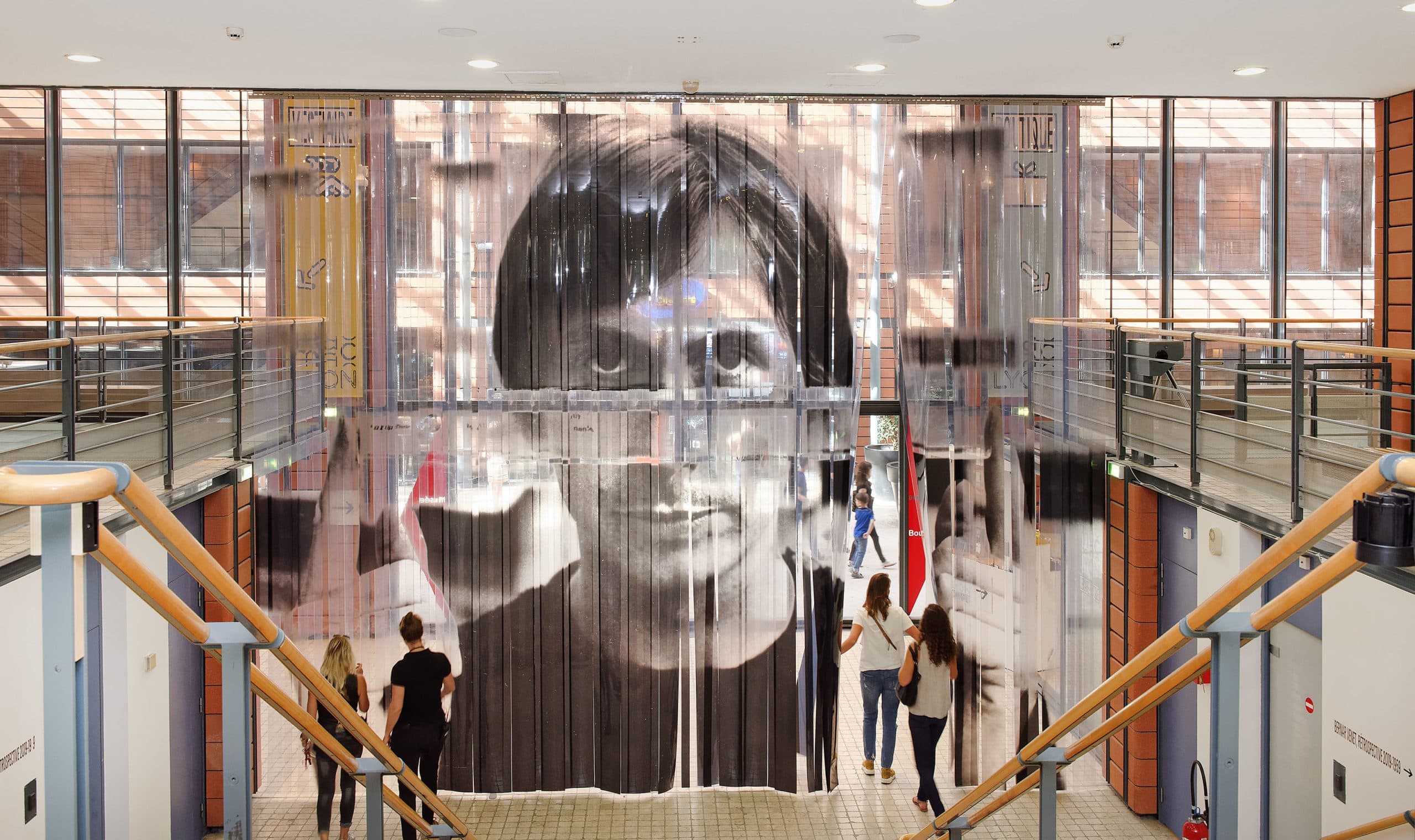 MAC Lyon, rétrosp. Bernard Venet - CLOISON PVC SOUPLE DESIGN